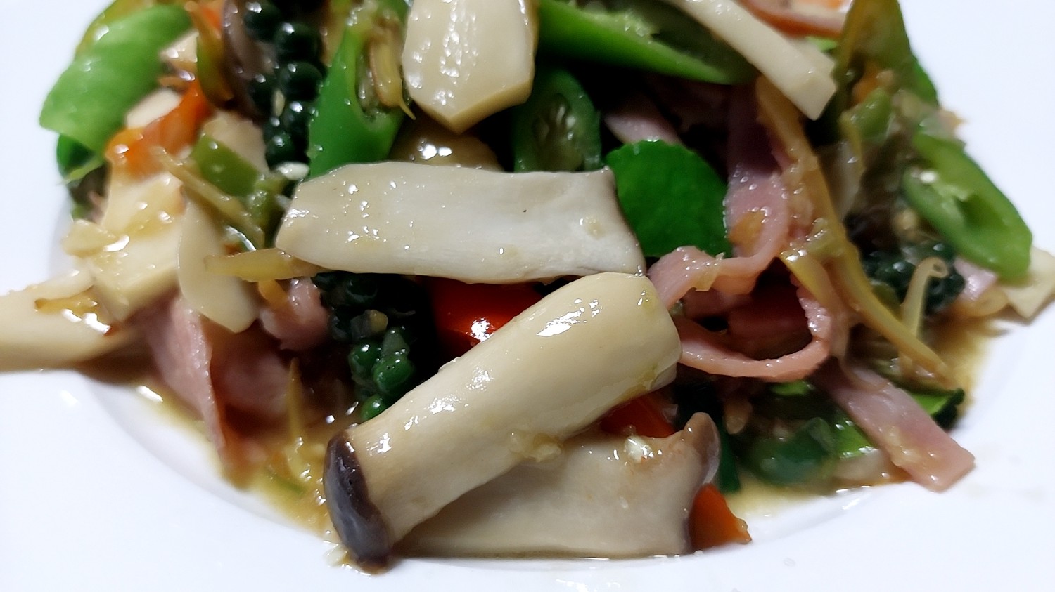 โสดๆเหงาๆก็เข้าครัวทำ เห็ดผัดฉ่า กินสิ Pantip