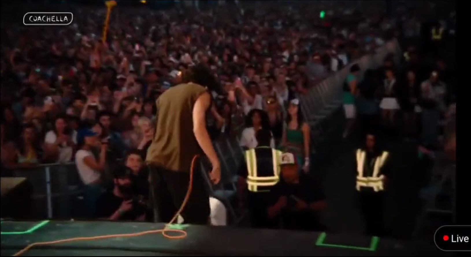 [ Lisa Blackpink ตัวบาง...ใจก็บาง 5 รูป ]