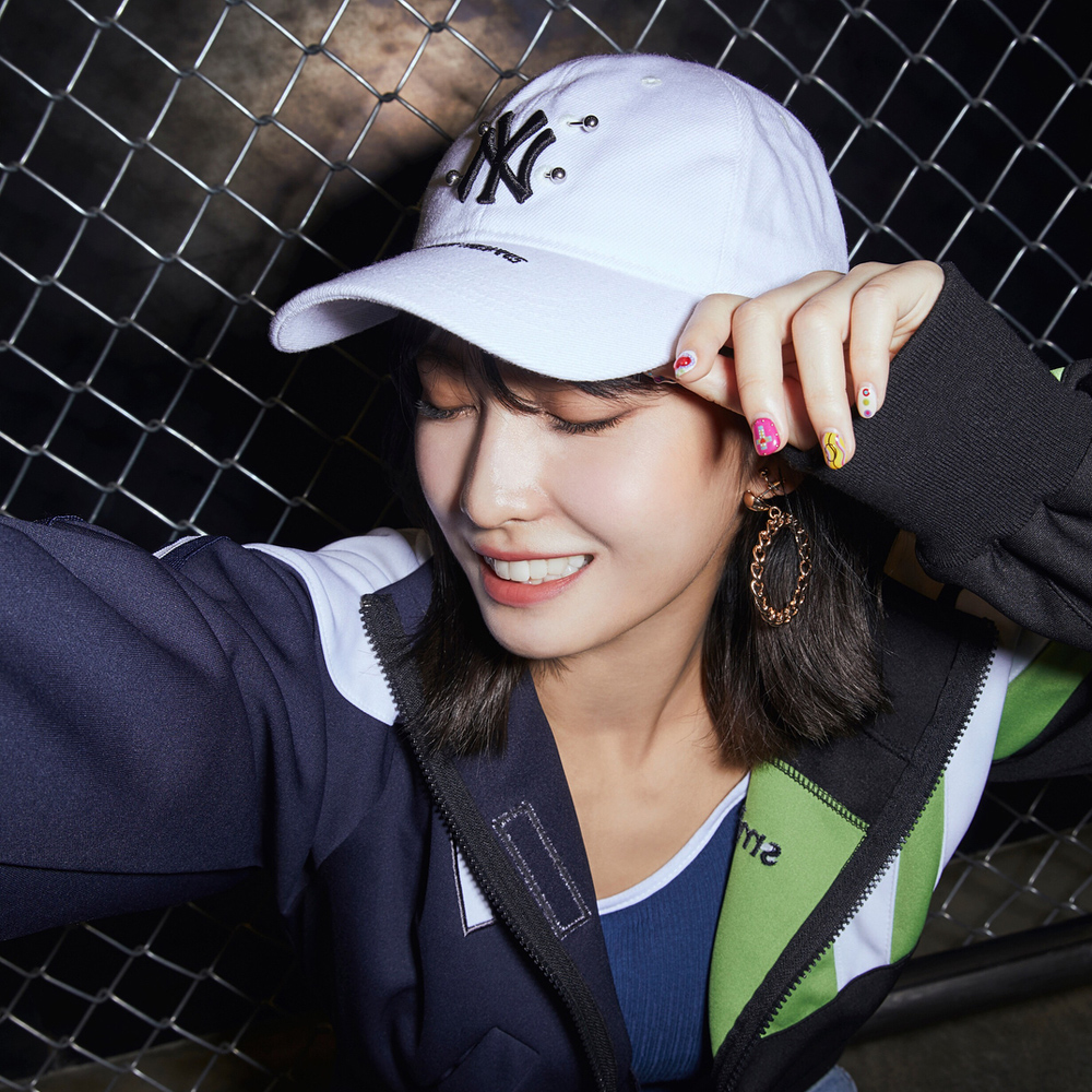 TWICE x MLB 2017