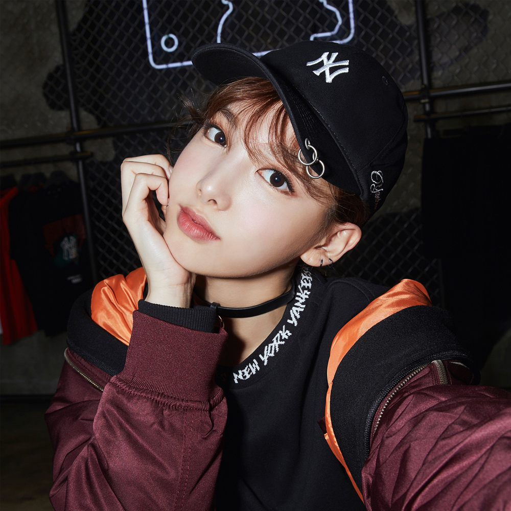 TWICE x MLB 2017